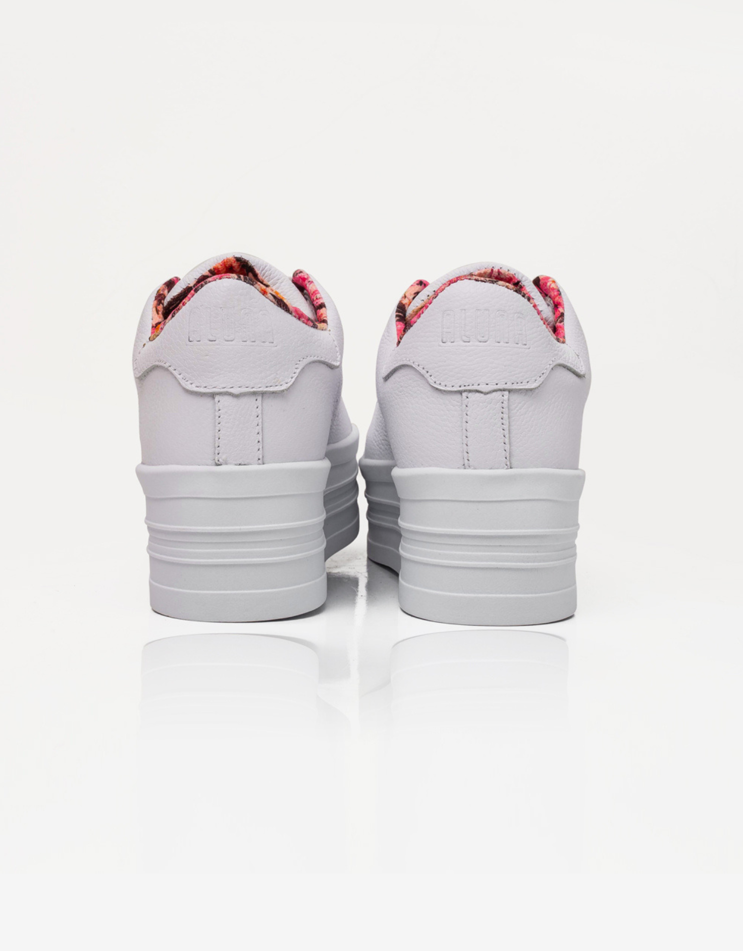 Timba Blanco Cuero con forro estampado- Tenis Blancos de plataforma ...